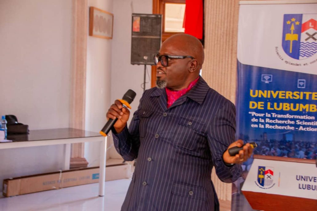 Première édition de la journée d’entrepreneurs étudiants – Université ...